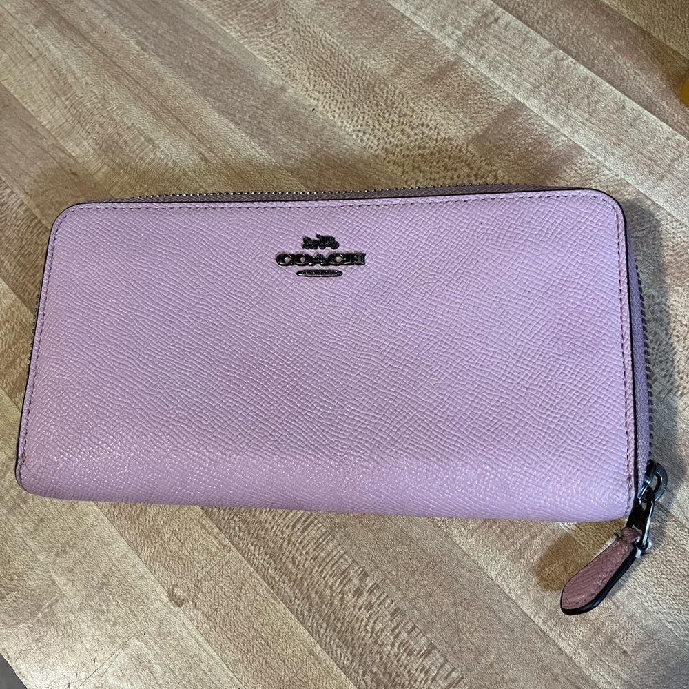 Coach Pink Pebbled Leather Wallet - Gem